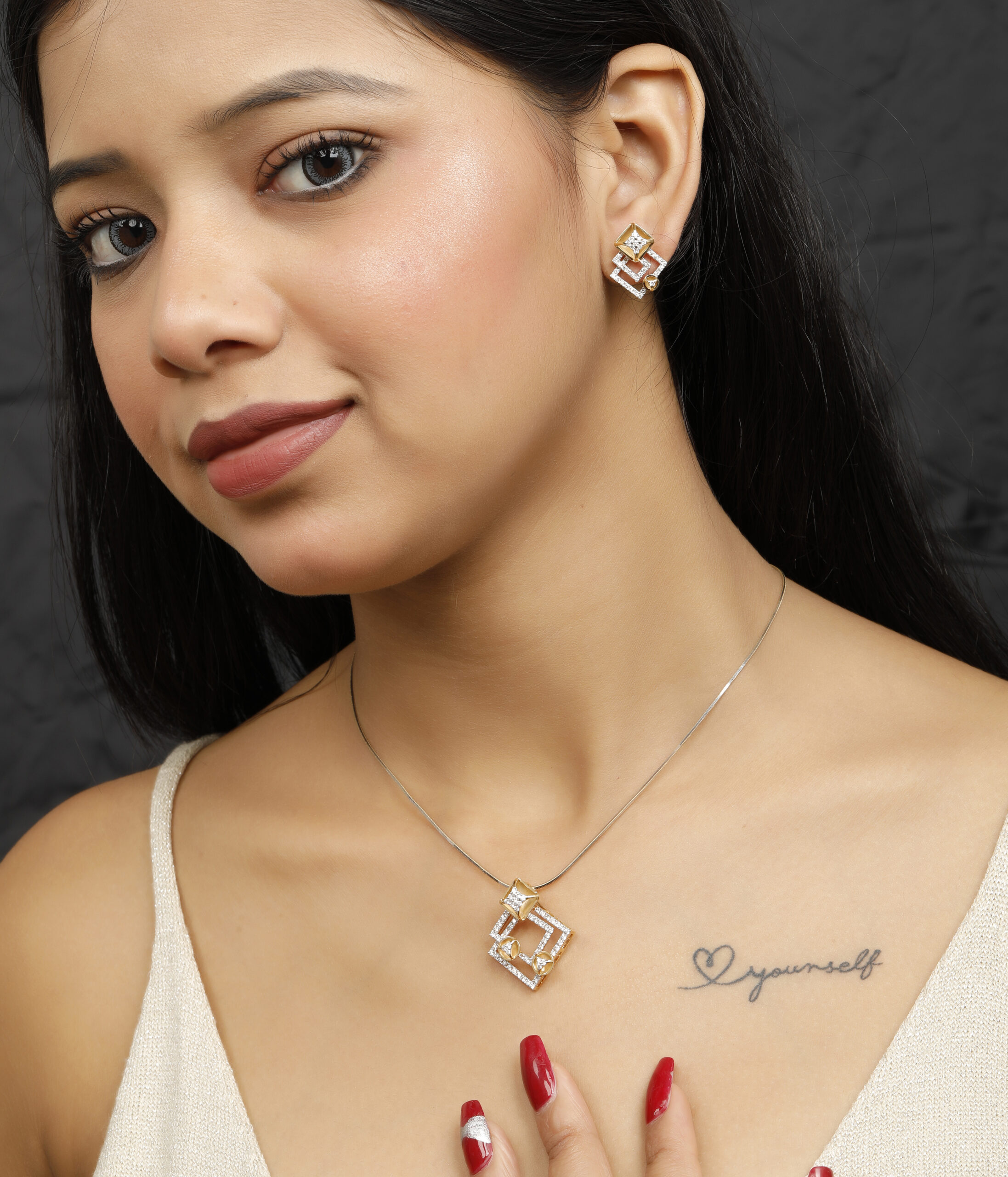 Geo Trilob pendant set – patavya Diamonds