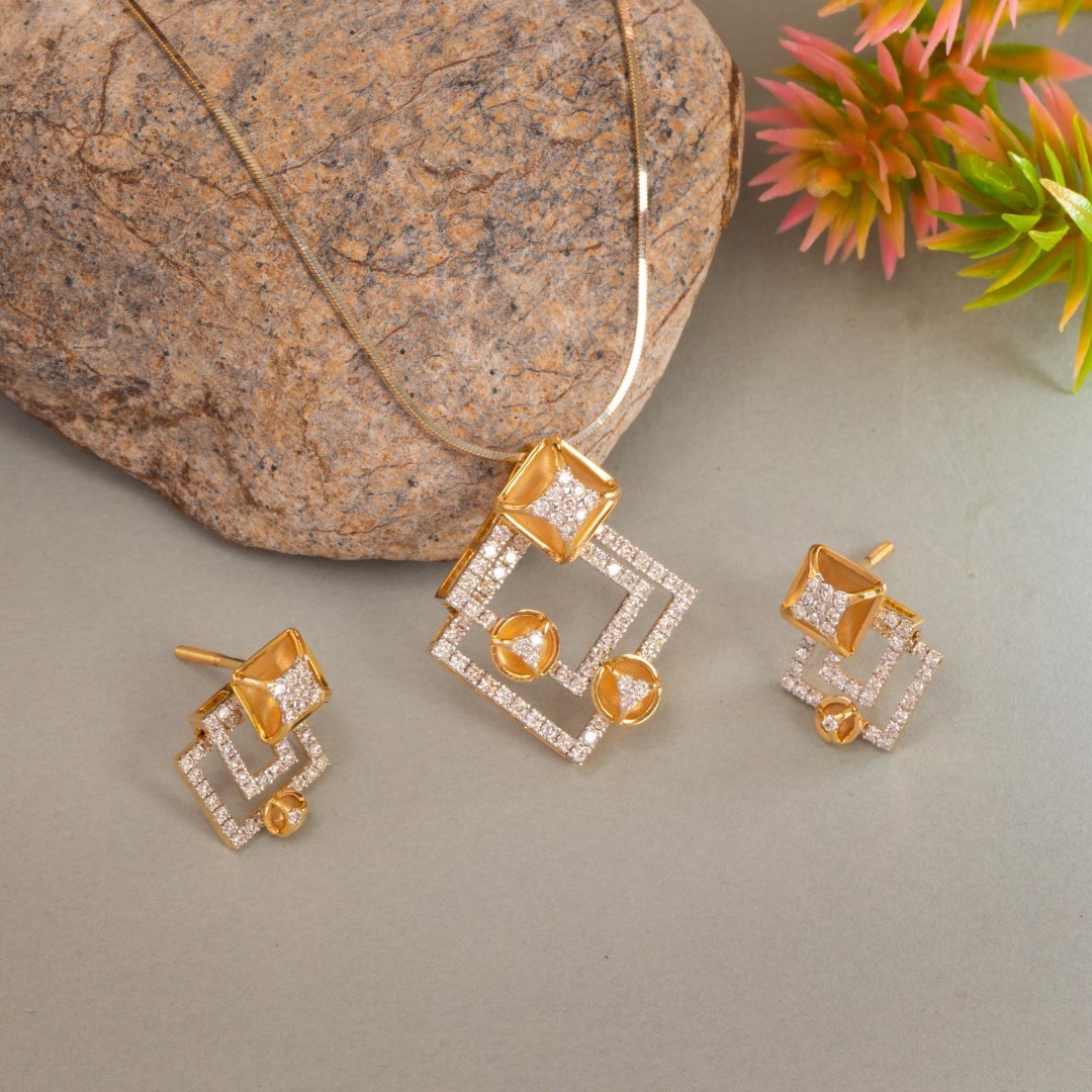 Geo Trilob pendant set – patavya Diamonds