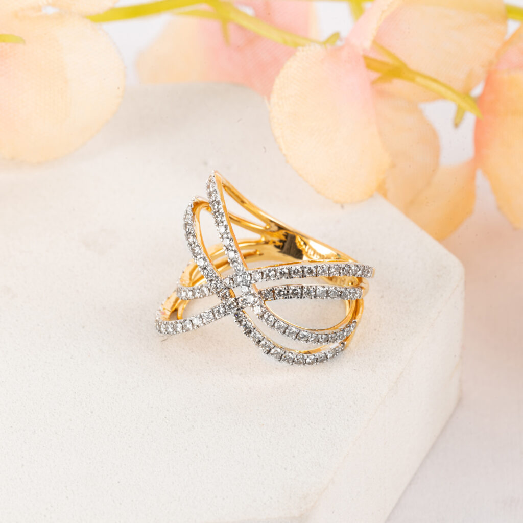 Wavy Cross Ring – patavya Diamonds